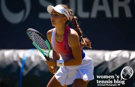 Julia Stusek Joins Iga Swiatek In Representing On Tennis Apparel Womens Tennis Blog