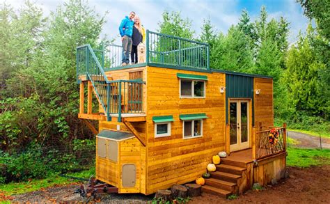 Four Tips For Building The Perfect Tiny House Deck
