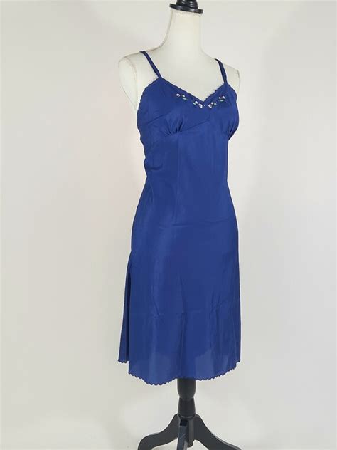 1950s Vintage Embroidered Slip Gem