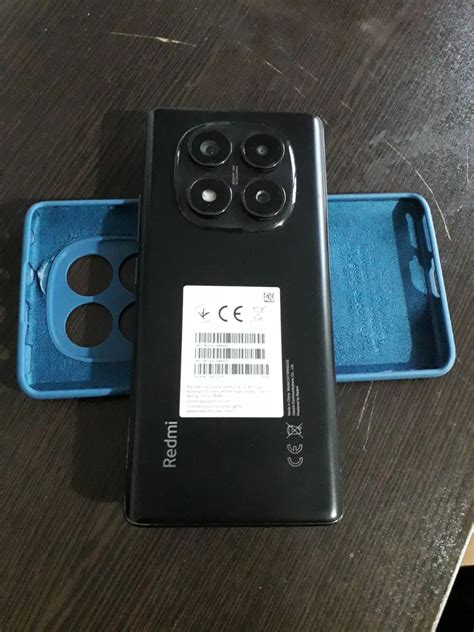 شیاومی نوت 14پرو 256گیگ رام8 16گارانتی مونده 5g در ثلاث باباجانی ۳ آذر ۱۴۰۴