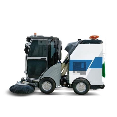 Diesel Engine Sweeper