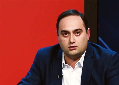 ქურქუმალები ახალ თანამედროვე მომავლის ენას ამკვიდრებენ ზურა ქადაგიძე Marshalpress