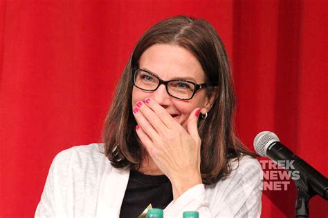 Terry Farrells Instagram Twitter And Facebook On Idcrawl