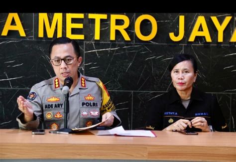 Une Autre Vidéo Virale Immorale Dune Mère à Son Enfant Police Déjà