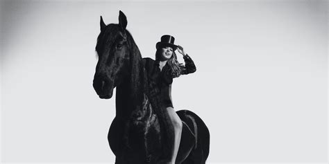 Shania Twain Announces New Album Queen Of Me And 2023 Tour Pitchfork