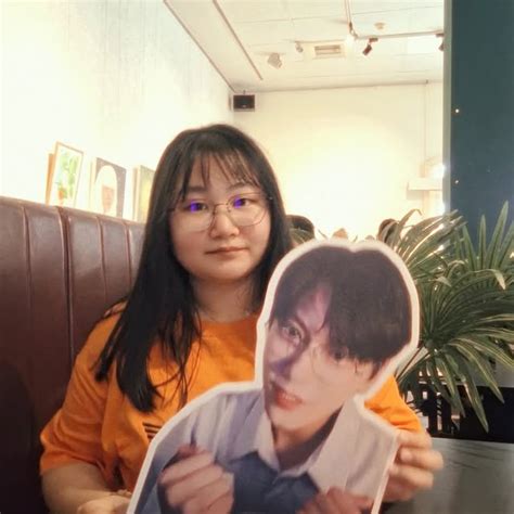 Freda／言 Freda Ooa On Threads