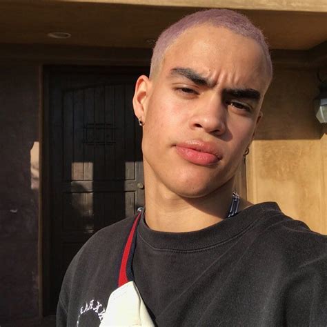 Eggwin Crushs Guerreiro