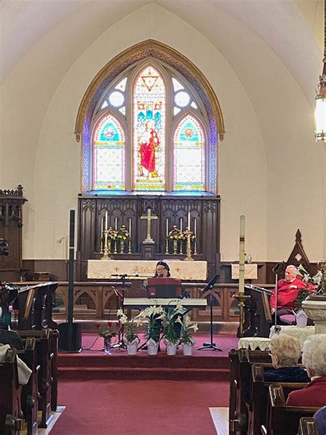 Carole Cadarette Entertains News Sports Jobs The Alpena News