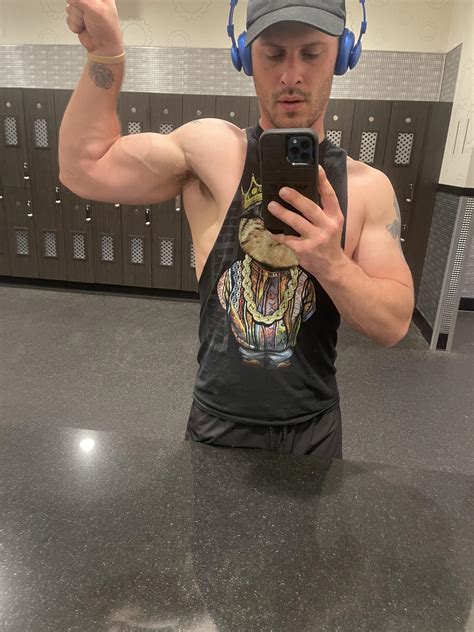 Ripe Pits Rmalearmpits