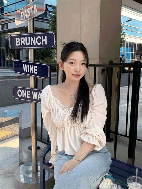 베이비비 앤디 벨벳 블라우스 3color