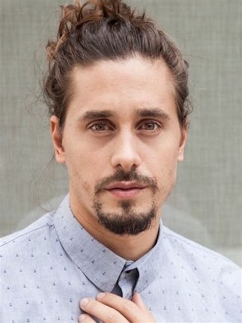 [ivan Mendes] Biografia Altura Idade Aniversário E Signo