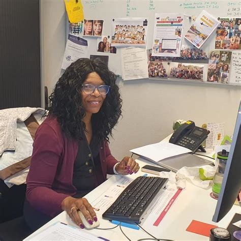 Radio 4 Brainport The Expat Station On Linkedin The Story Of Joan