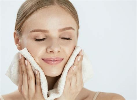Comment Prendre Soin De Sa Peau Sèche Collosol Paris