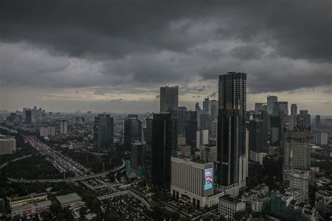 Prakiraan Cuaca Jakarta Hari Ini Rabu 11 Juni 2025 Berawan Tebal