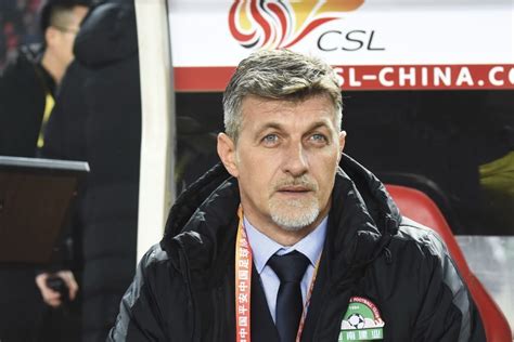 سرمربی کروات در آستانه هدایت فولاد ادعای یک خبرگزاری طرفداری