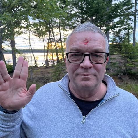 Wayne Allen Wayneallen371 • Threads Say More