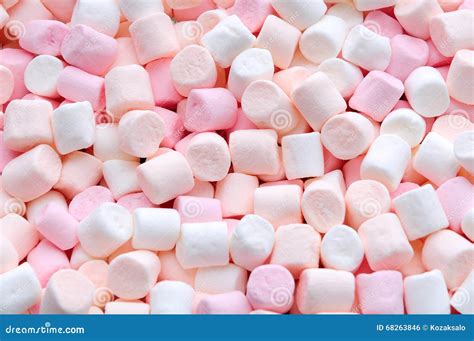 Pink And White Mini Marshmallows Royalty Free Stock Image