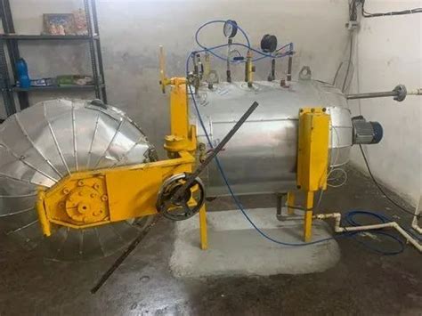 Stainless Steel 0 To 40 Psi Small Retort Machine Size Daimeter 600mm Lenght 900mm At ₹ 500000