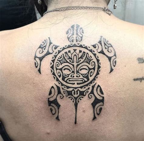 20 Traditional Polynesian Tattoo Designs With Meanings