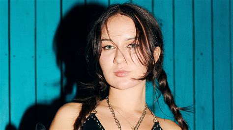 Mallrat On Touring And Life On The Road The Worst Part Of Touring Is