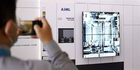 Rusia Cuela Un Espía En Asml Y Nxp Para Fabricar Chips A 28 Nm