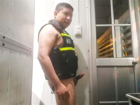 Nudes Con El Chaleco In The Work 30 25 Nude Pics Xhamster