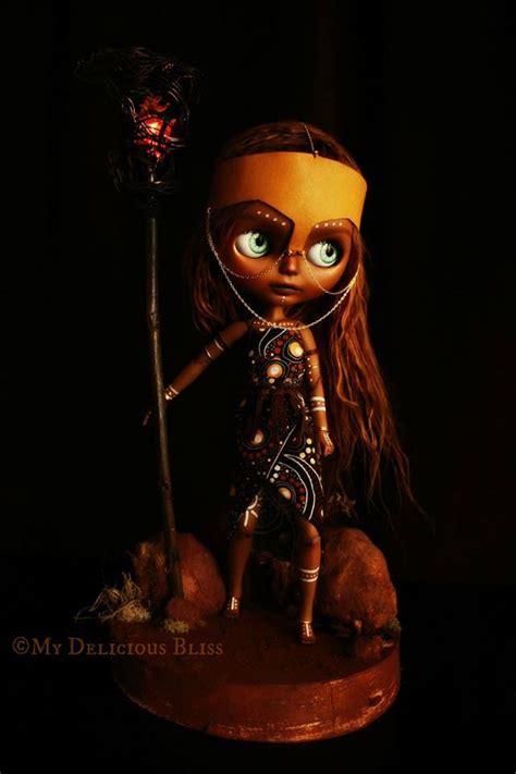 Gnowee Aboriginal Solar Goddess Blythe Art Doll And Diorama Led Stand Fairiesand Folklore