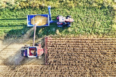 Machine Learning Based Optimal Crop Selection System In Smart