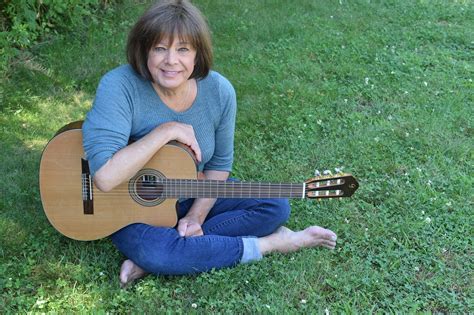 Renee Lapierre Musician