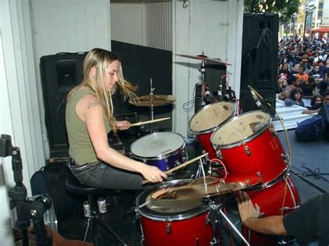 Drummerszone Fernanda Terra