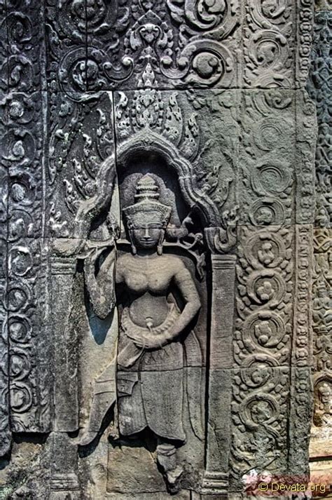 Preah Khan Khmer Temple Devata Goddesses Of Light