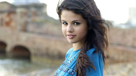 Free Selena Gomez Hd Wallpapers Wallpaper Cave