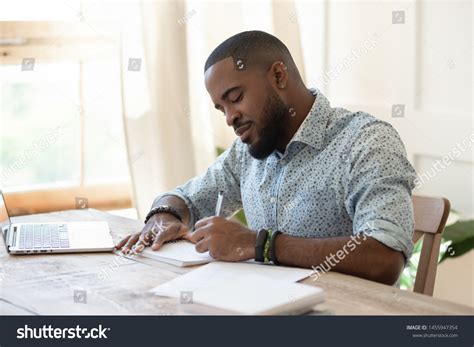 7962 Imagens De Creative Black Man Writing Imagens Fotos Stock E