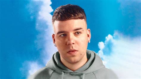 Meet Quevedo The Spanish Rapper Who Conquered The World With His Freestyle Skills And Catchy