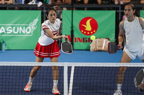 Nữ VĐv Xinh đẹp Vỡ Oà Cảm Xúc Khi Vô địch Giải Pickleball Dân Trí Báo