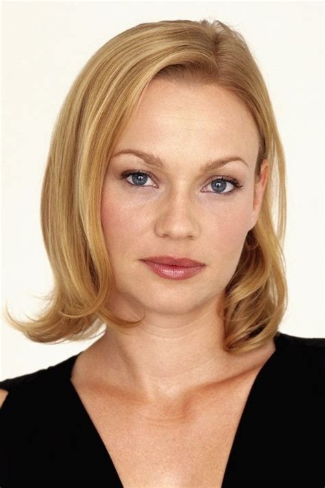 Samantha Mathis Ahshow Tv