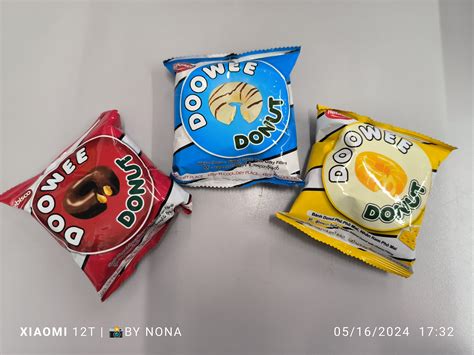 Wordless Wednesday Donut Dowee