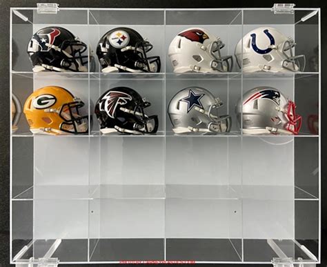 Mini Helmet Display