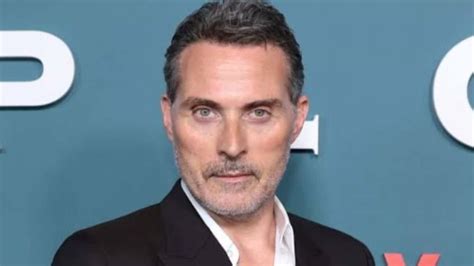 Who Is Rufus Sewells Partner The Legend Of Zorro Actors Love Interest