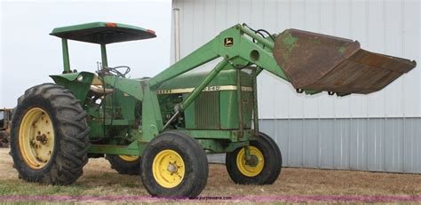 John Deere 2840 Tractor And Loader In Winfield Ks Item 6789 Sold