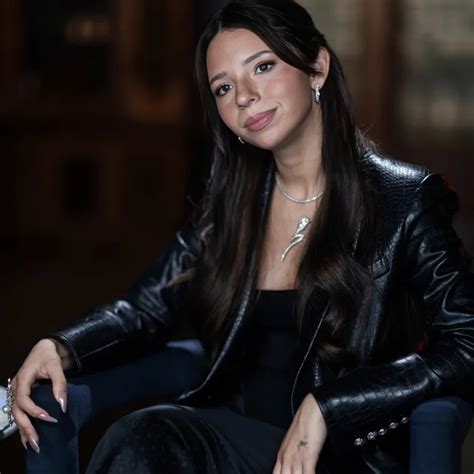 ¿Ángela Aguilar Se Operó La Nariz Antes Y Después Fotos