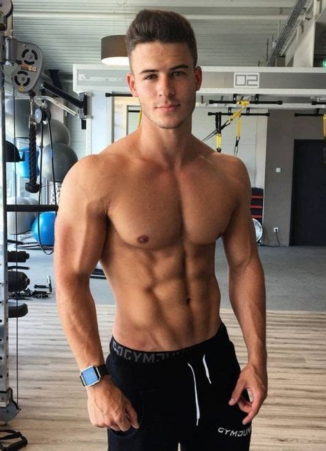 Hot Male Bodies