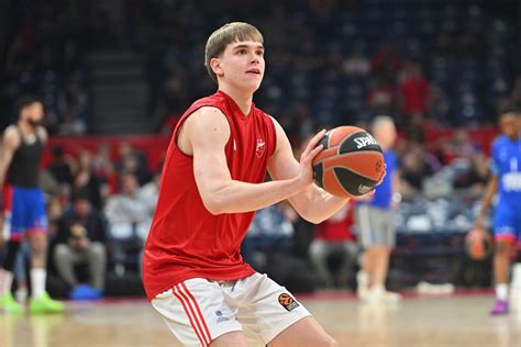 Andrej Kostić Više Nije Igrač Crvene Zvezde Mondo