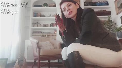 A Thinking Mans Dominatrix 22 010 Flr Making Sure You Stay