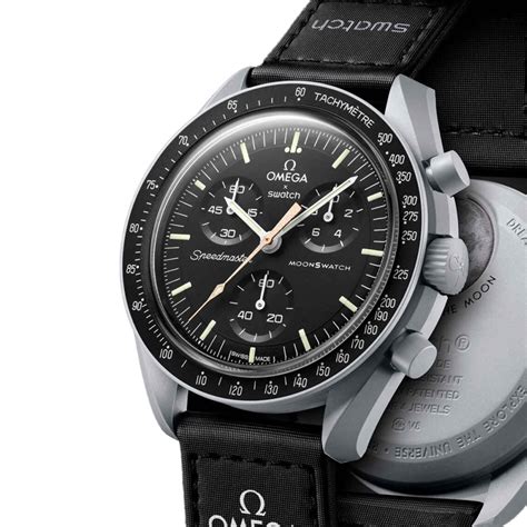 سواچ مون سواچ ماموریت در ماه درخشان طراحی گلدارخانه ساعت 10and10