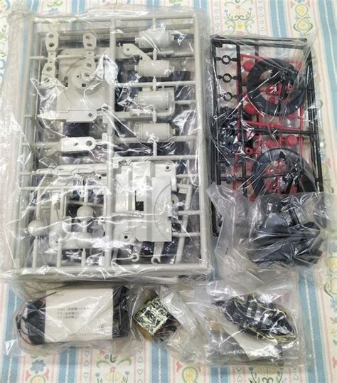 Bandai Robotech Spectrum Tiny Walker Robot A 2 Gambe Non Assemblato