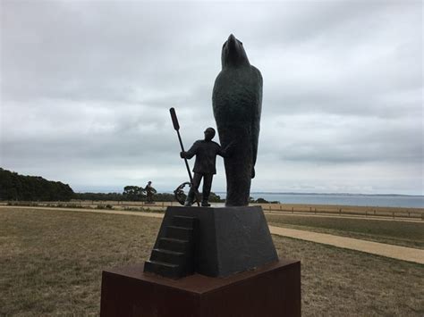 Jon Eiseman Point Leo Sculpture Park Flg