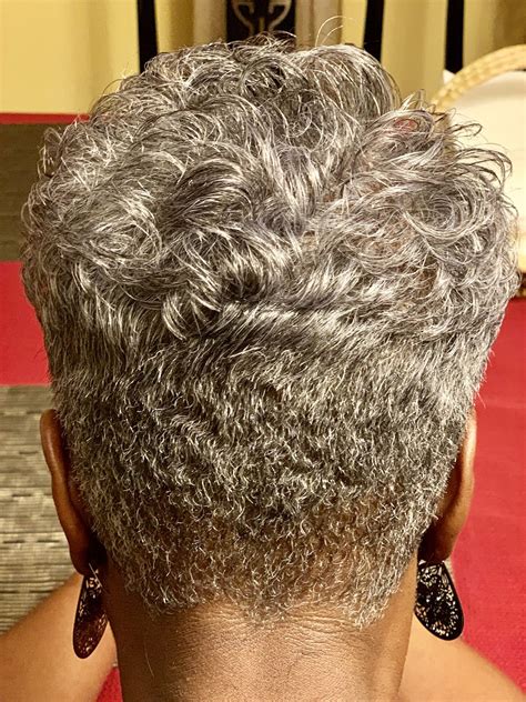 How To Wear Gray Hair Without Looking Old Gen X Women Over 50 Share Top