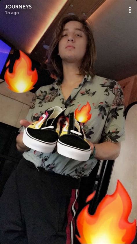 Pin By ♡ Sofia ♡ On Kras 😍 Hot Band Hottest Celebrities Celebrities