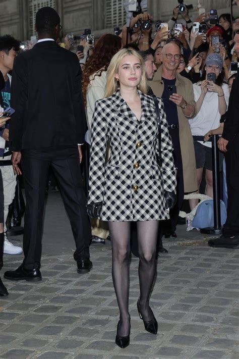 Emma Roberts Rcelebnylons